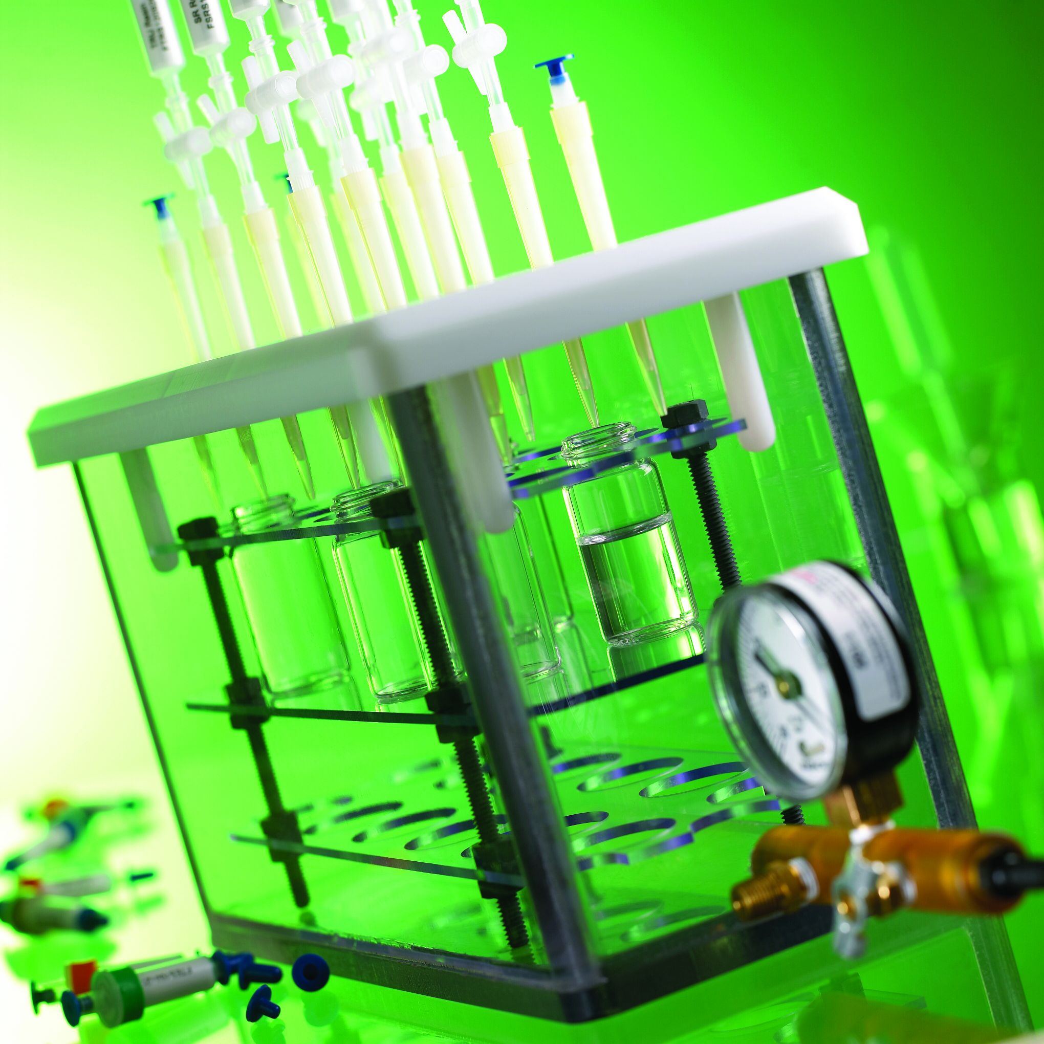 ACCESSORIES FOR CARTRIDGES (Resins and Accessories)